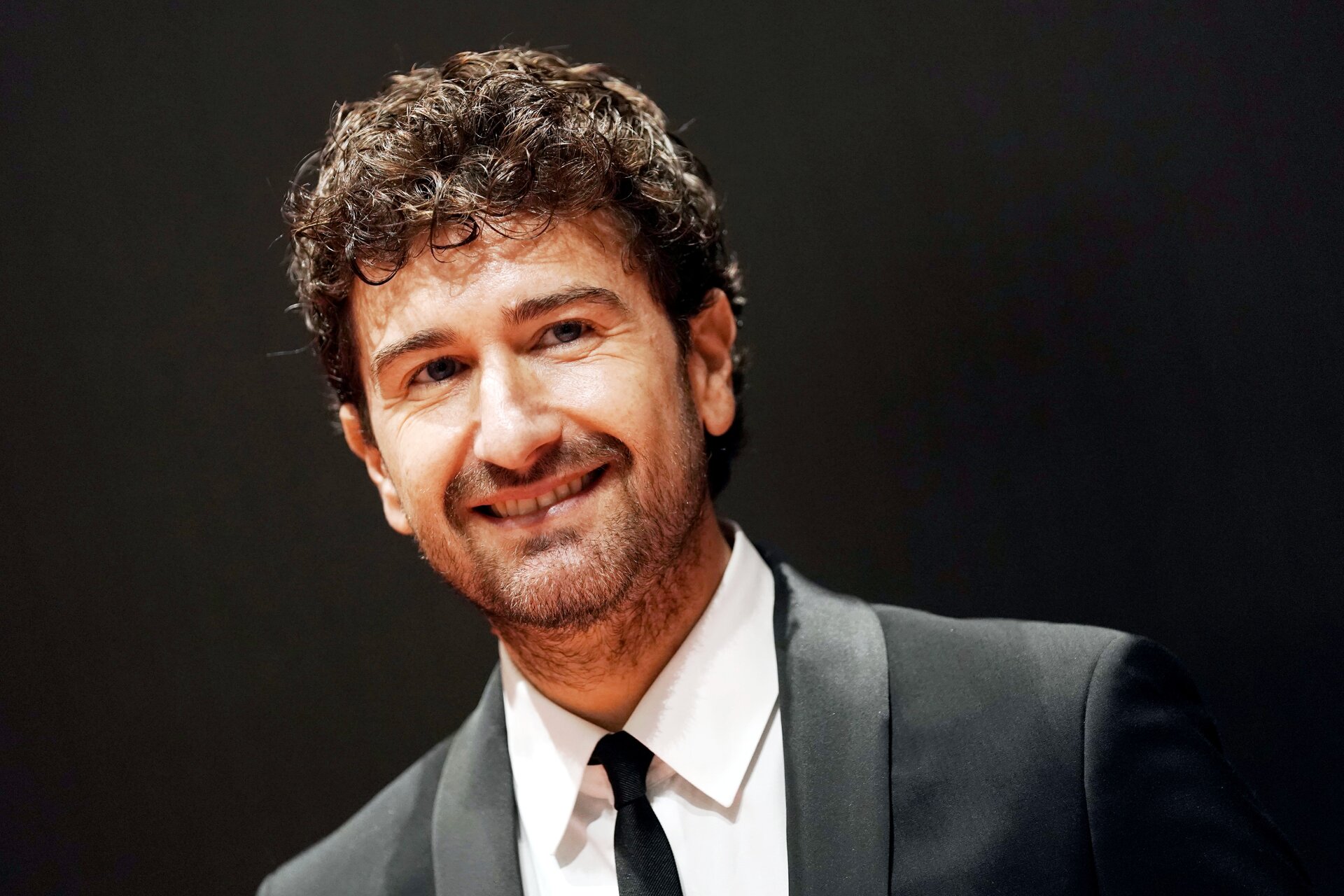 Tale e quale show 2020: Alessandro Siani giurato alla finale Tale e quale show 2020: Alessandro Siani giurato alla finale